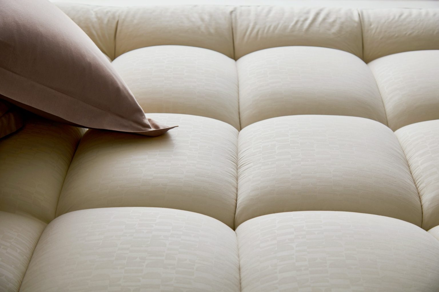 ท็อปเปอร์ ELLE Decor รุ่น Melissa - ELLE Decor Bedding