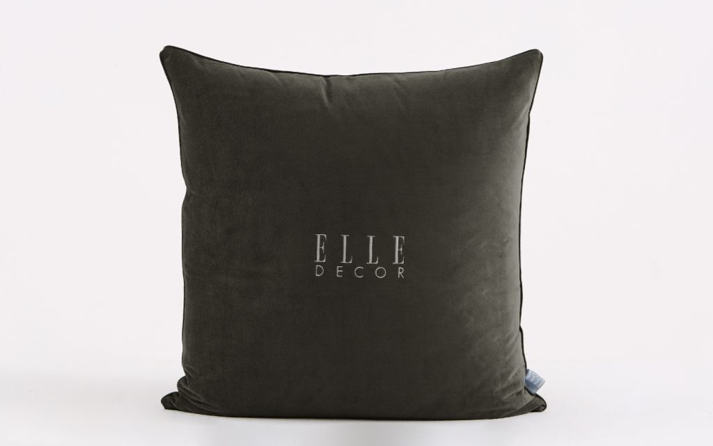 หมอนอิง Elle Velvet Embroidery Cushion - ELLE Decor Bedding