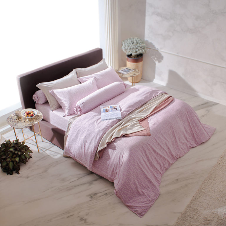 ชุดผ้าปูที่นอนพร้อมผ้านวม ELLE Decor รุ่น PARIS SIMPLICITE : ÉCLAIR ...